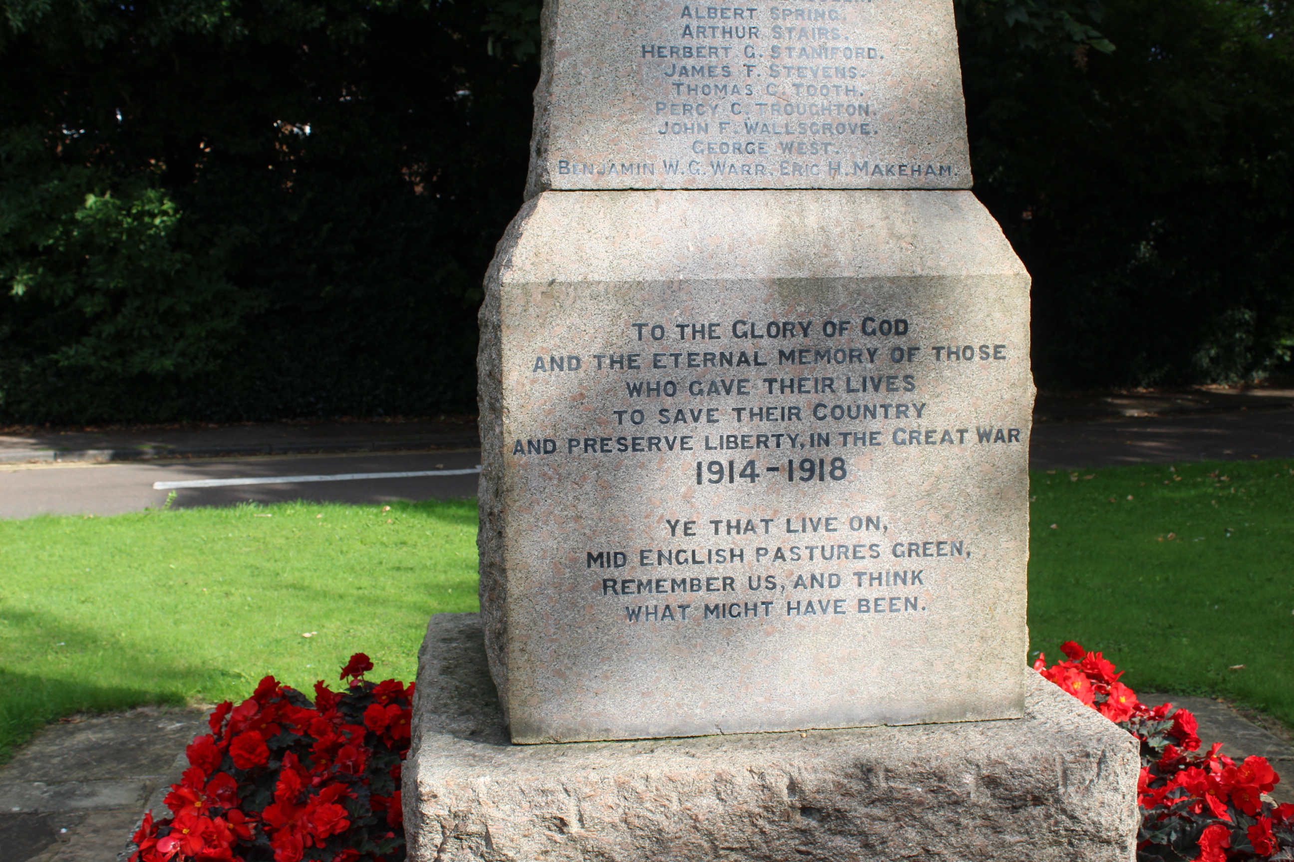 Old Bletchley War Memorial - War Memorials Online